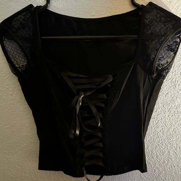Tops | Xs Small Black Crop Top | Poshmark